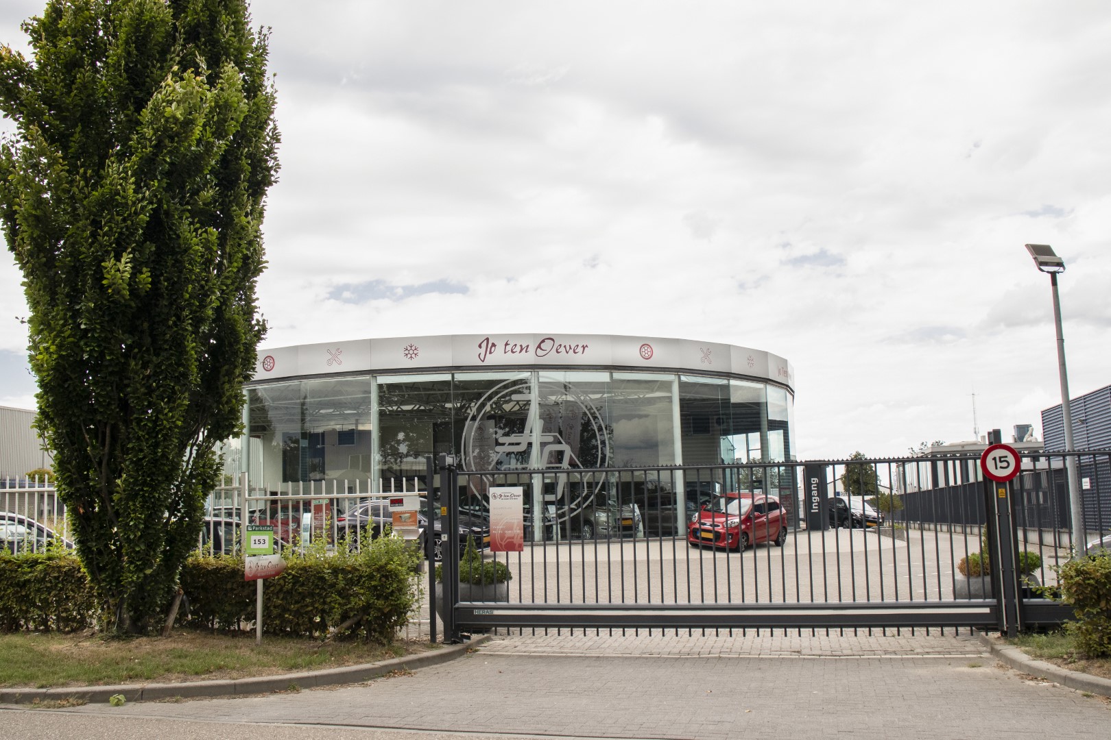 Autodealer in Nuth gem Beekdaelen | Jo ten Oever